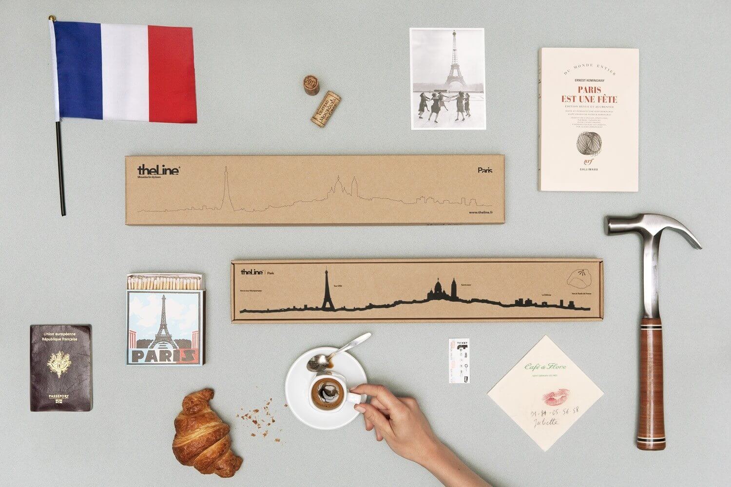 THE LINE - Paris skyline in black metal - Original wall decoration ...